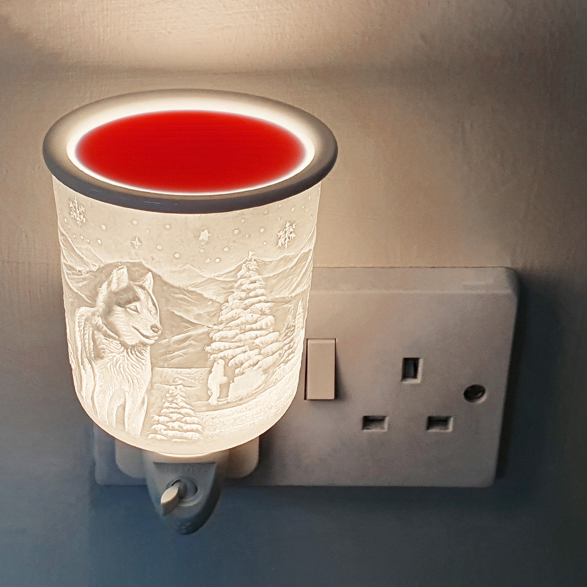 Porcelain Plug In Electric Wax Burner | Dog | Cello